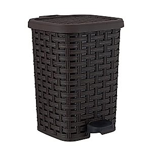 Superio Wicker Step On Trash Can with Foot Pedal – Outdoor and Indoor Brown 6 qt Trash Can with Lid, Waste Basket for Bathroom, Kitchen, Office, Patio, or Backyard