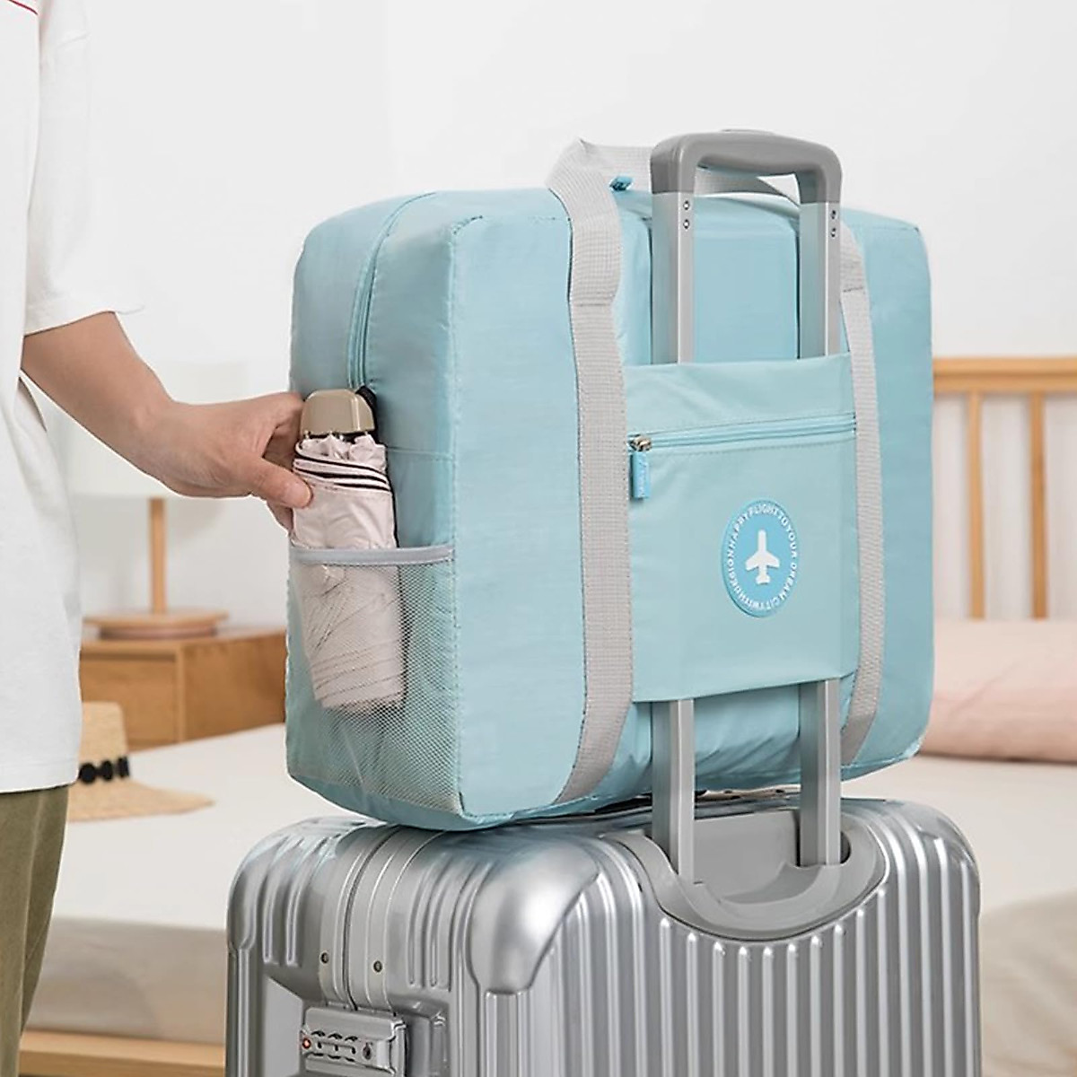 Travel Tote Bag,For Spirit Airlines Personal Item Bag 18x14x8 Foldable Travel Duffel Bag Tote Lightweight Weekender Overnight Carry on Luggage Bag for Women and Men (D-Light blue-lining,side pockets)