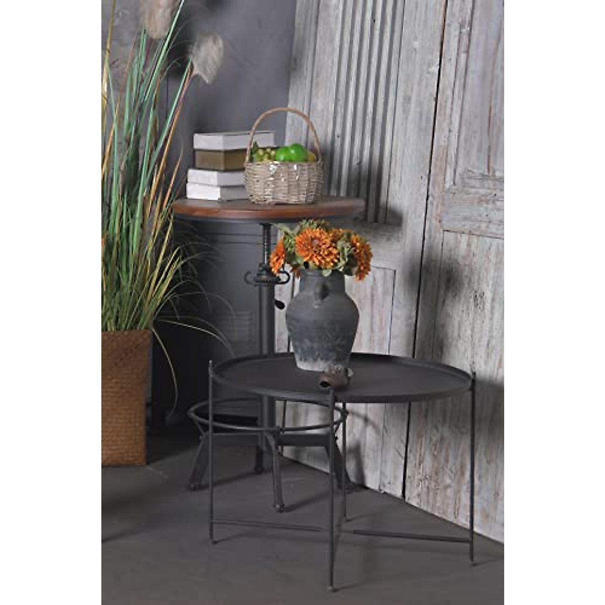 FUBIRUO End Table, Sofa Table Small Round Side Tables, Metal Nightstand,Outdoor Table Round for Living Room Bedroom Balcony Patio and Office Accent Coffee Table, （D） 23.6''x（H） 21.6'', Black