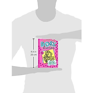 Dork Diaries 10: Tales from a Not-So-Perfect Pet Sitter (10)