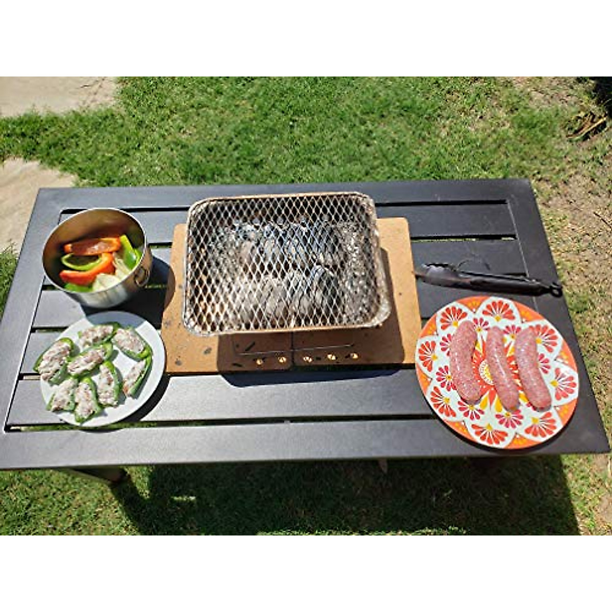 CHARBOX, Fun Pack (1-4 People) Disposable BBQ Charcoal Grill/Portable/Ready to Use/Lasts 3 Hrs!!/Recyclable/Barbecue Grill/Eco Friendly - Great for Camping,Tailgate & Backyard Parties!!!