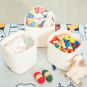 MINTWOOD Design 3-Pack 11x11 Inch Cube Storage Bin, Woven Storage Cube Organizer, Closet Organizer, Cute Square Storage Bins, Decorative Classroom Bathroom Pantry and Shelf Baskets, Creamy White