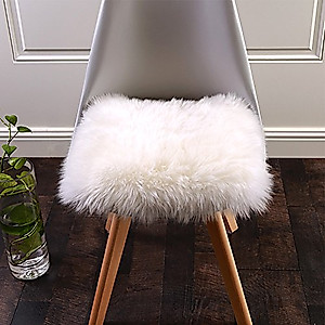 Softlife Square Faux Fur Sheepskin Chair Cover Seat Cushion Pad Super Soft Area Rugs for Living Bedroom Sofa (1.6ft x 1.6ft, White)