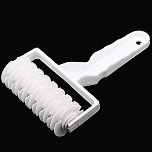 Set of 2 Lattice Roller Cutter Plastic Decorating Rolling Pin Dough Crust Pizza Baking Hobbing Embossing Tool by EORTA for Pastry Pizza Pie Cookie Bread Craft, White