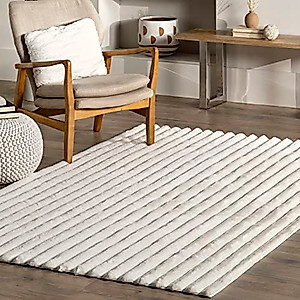 nuLOOM Kai Stripe Faux Rabbit Machine Washable Area Rug, 5' x 8', White