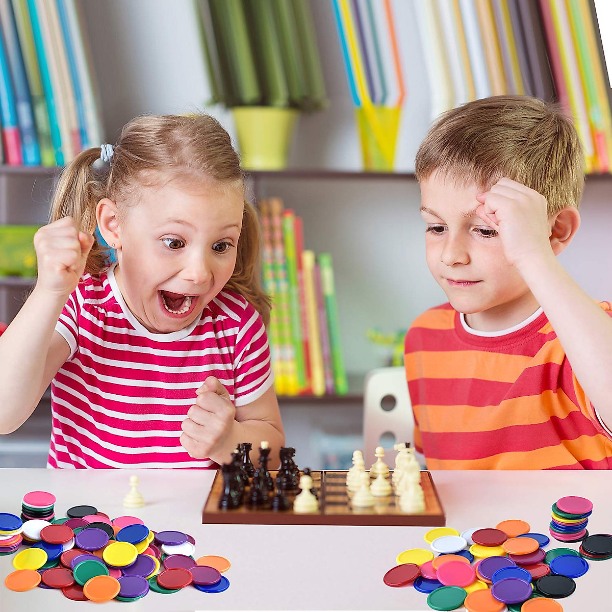 Coopay 300 Pieces 10 Colors Bingo Chips Bulk, 1 Inch Game Tokens Kids Reward, Plastic Learning Counters Disks Counting Discs, Poker Chips Bingo Markers for Math Practice (Style 2)