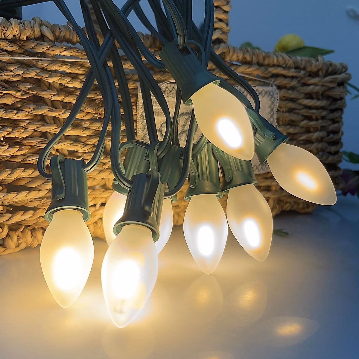 SUNSGNE C7 LED Christmas Night Light Bulbs, 0.6 Watt LED Frosted Replacement Bulbs fits E12 Candelabra Base Socket, Small Light Bulb for Indoor Outdoor Decor, Frosted White, 25 Pack