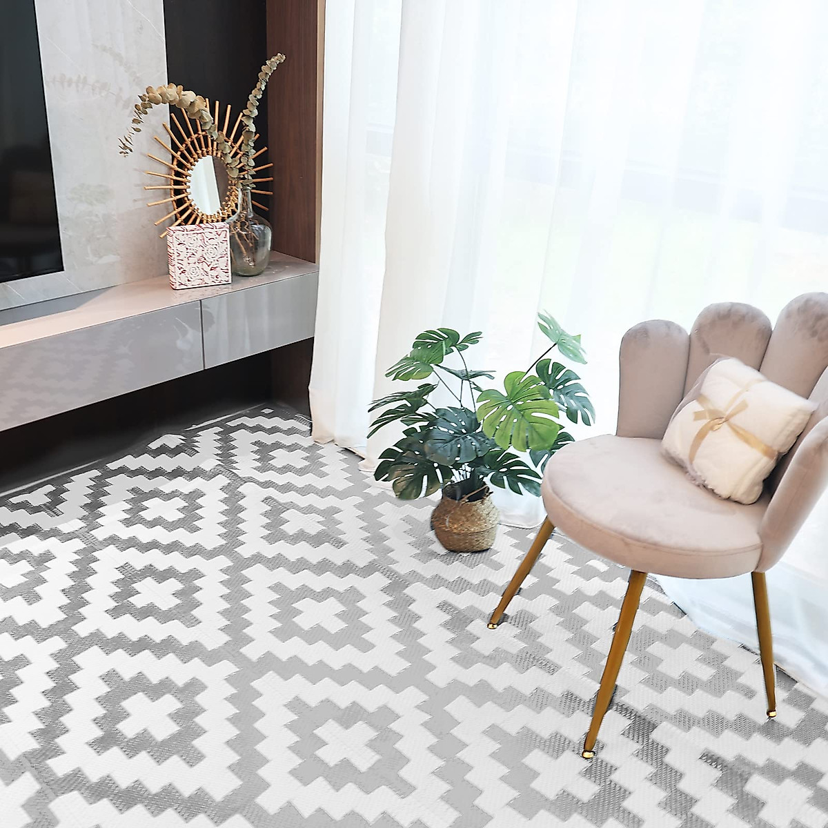 RVGUARD Outdoor Rugs, Reversible Patio Mat 9 x 12 ft, Waterproof Camping Rugs for Indoor/Outdoor, Patio, RV, Picnic, Beach, Backyard, Deck, Black & White