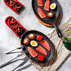 Lallisa 4 Sets Cast Iron Fajita Plate Set Fajita Plate Sizzler Pan with Wooden Tray Anti Scald Protection Hot Mitt Cast Iron Skillet Set for Home Barbeque Kitchen Party Restaurant Catering Service