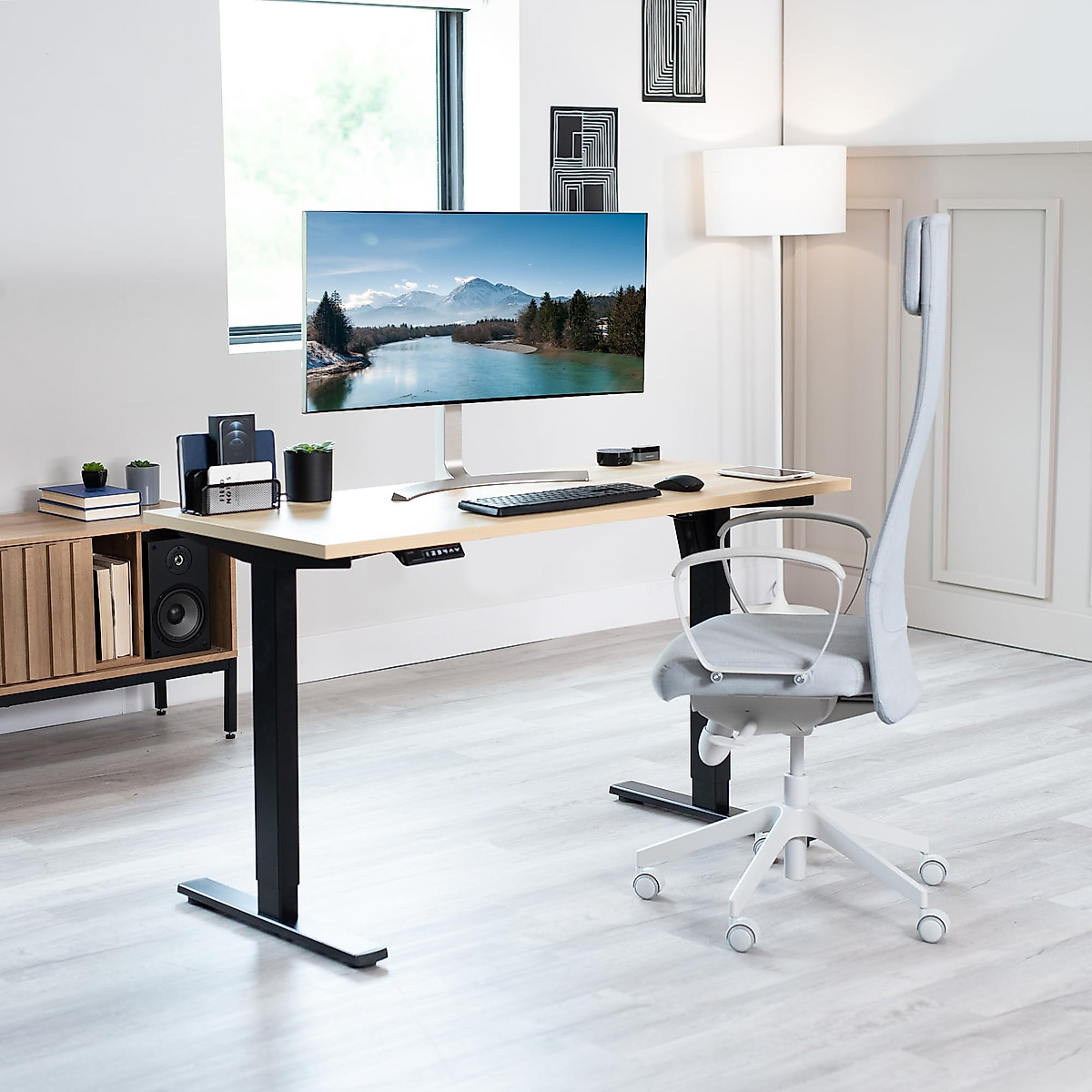 VIVO 55 x 24 inch Universal Solid One-Piece Square Corner Table Top for Standard and Sit to Stand Height Adjustable Home and Office Desk Frames, Light Wood, DESK-TOP55C-S