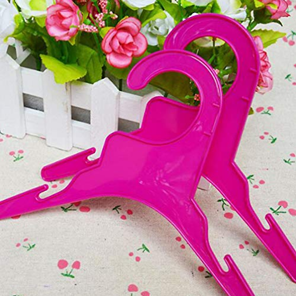 POPETPOP 10 Pack Dog Clothes Hangers- Pet Hangers Dog Apparel Kids Clothes Hangers Accessories for Small Dog Cat Clothes