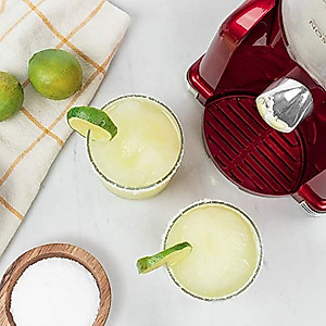 Nostalgia Classic Frozen Drink Maker 32-Ounce Slushie Machine for Home, Retro Red