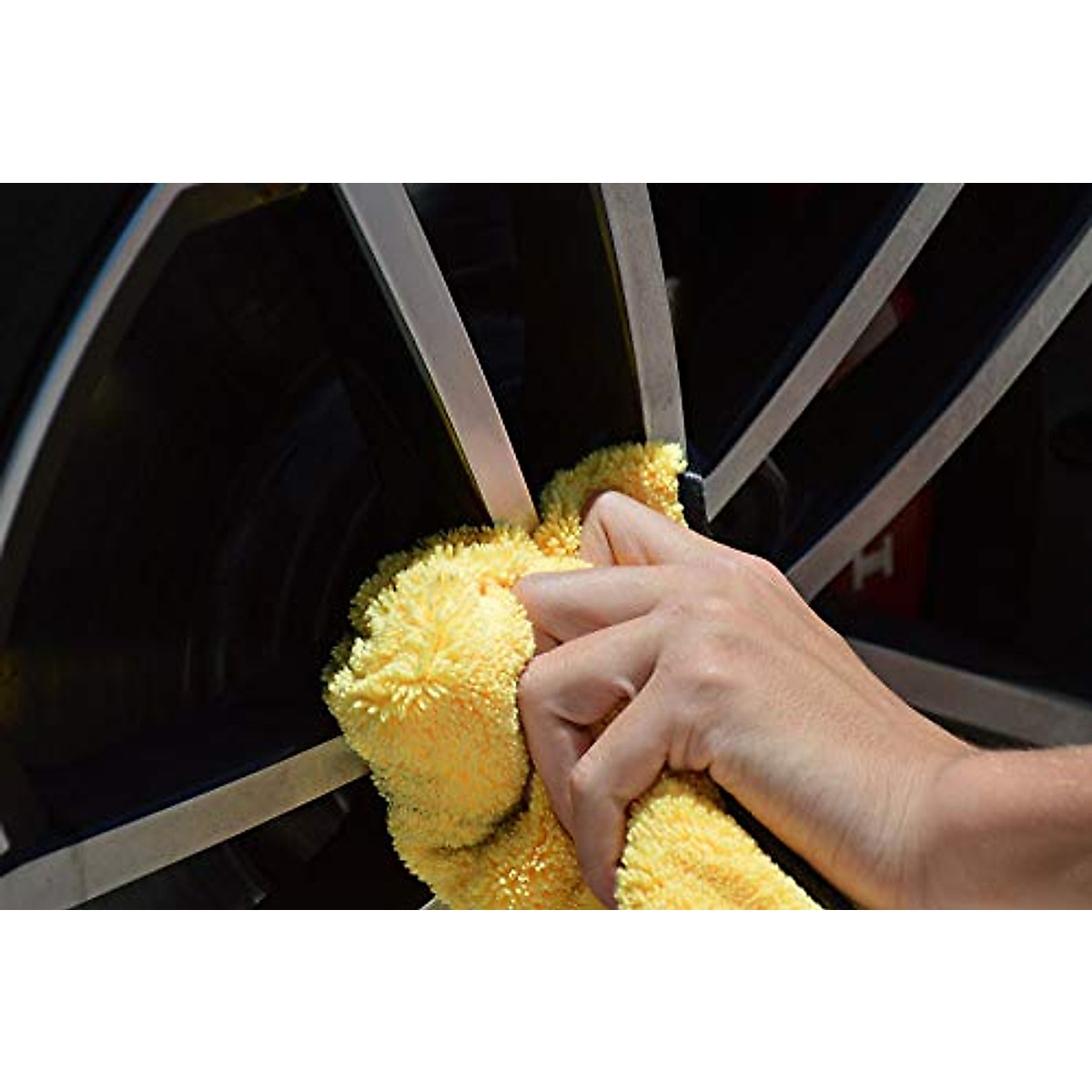 McKee's 37 Ceramic Waterless Wash (SiO2 Enhanced Quick Shine Top Coat), 22 fl. oz.