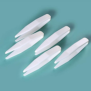 20 Pcs Mini Plastic Tweezers Clips Portable Eyelid Tape Sticker Tweezer Makeup Tool for Contact Lenses Double Eyelid Stickers Facial Masks