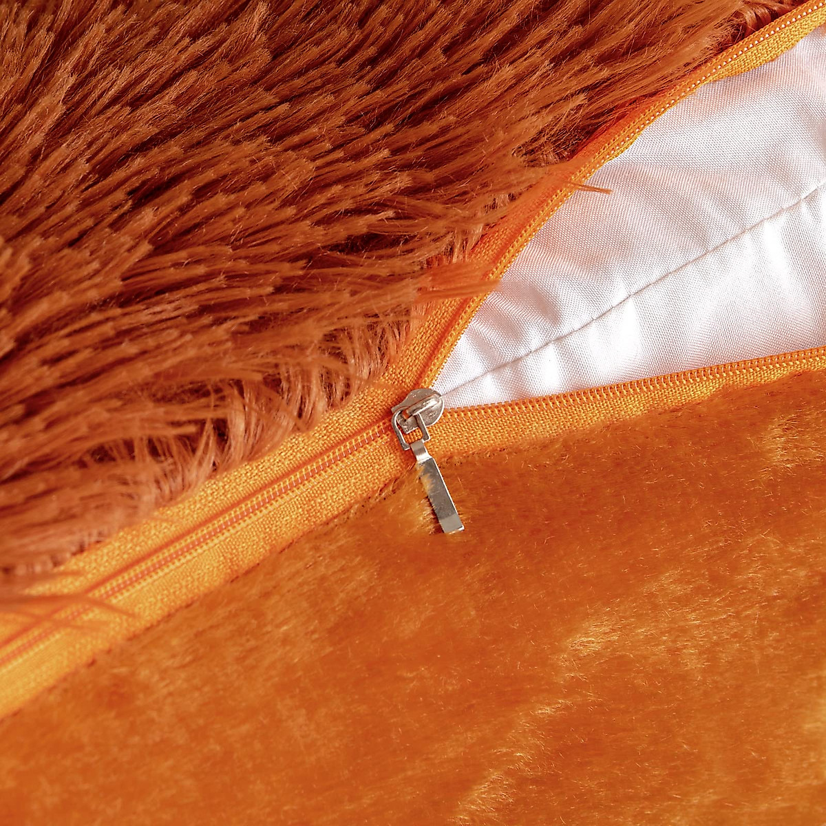 MIULEE Pack of 2 Luxury Faux Fur Throw Pillow Covers Deluxe Winter Decorative Plush Pillow Case Cushion Cover Shell for Sofa Bedroom Car 18x18 Inch Burnt Orange