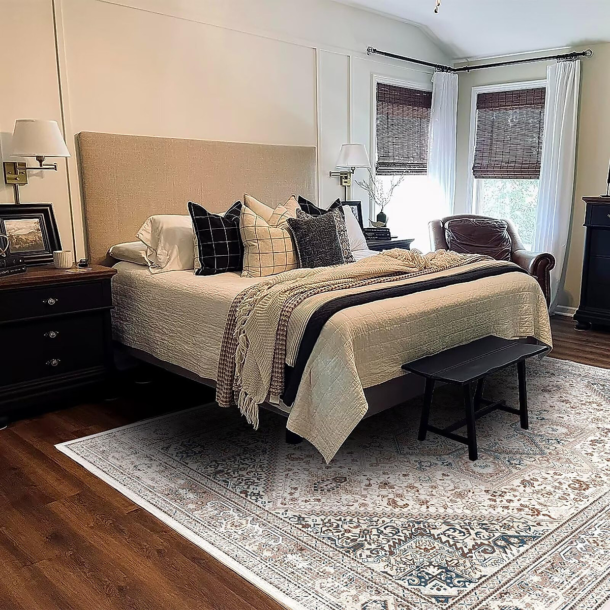 HZODJBH Machine Washable Area Rugs with Non-Slip Backing, Ideal for Hallway, Living Room, Bedroom, Kitchen and Laundry Room, Vintage and Low Pile Rug (7' x 10')