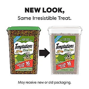 TEMPTATIONS MIXUPS Crunchy and Soft Cat Treats Catnip Fever Flavor, 16 oz. Tub