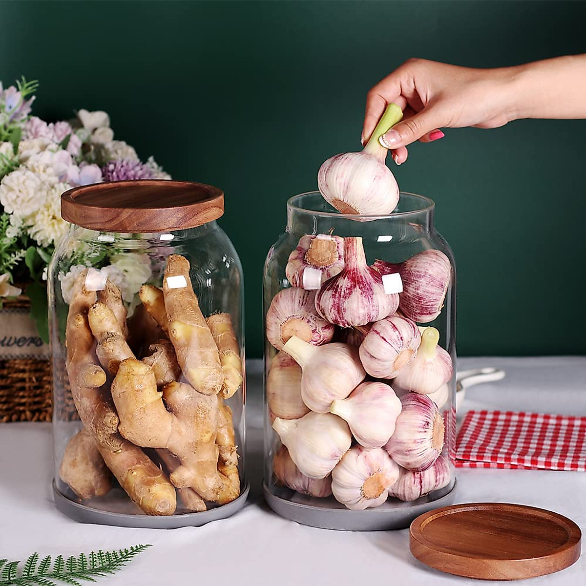 SAIOOL 1 Gallon Glass Jar with Wooden Acacia Airtight Lid,Large Glass Storage Jar set of 2, BPA-Free Cereal Dispenser Jars for flour,Spaghetti Pasta, Powder, Tea, Coffee