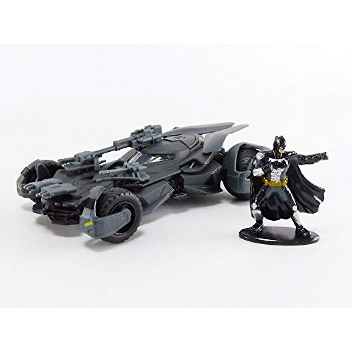 Jada Toys DC Comics Justice League Batman & Batmobile 1:32 Die - Cast Vehicle with Figure,Black