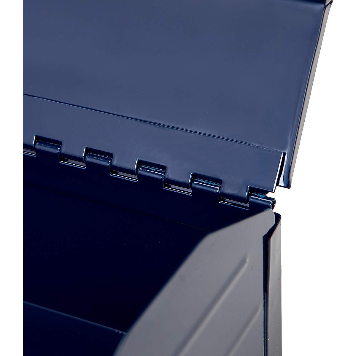 TCE ATB102U Torin 16" Hip Roof Style Portable Steel Tool Box with Metal Latch Closure, Blue