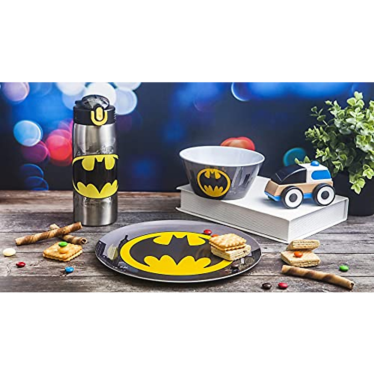 Zak Designs DC Comics Dinnerware 3 Piece Set Includes Plate, Bowl, and Water Bottle, Non-BPA, Made of Durable Material and Perfect for Fans (18/8 Stainless Steel, Batman)