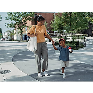 Smygoods Disposable White Paper Cone Cups (Pack of 200-4.5 oz) Eco-Friendly, Leak-Proof, Ideal for Events, Water Coolers, Quick Hydration & Efficient Cleanup