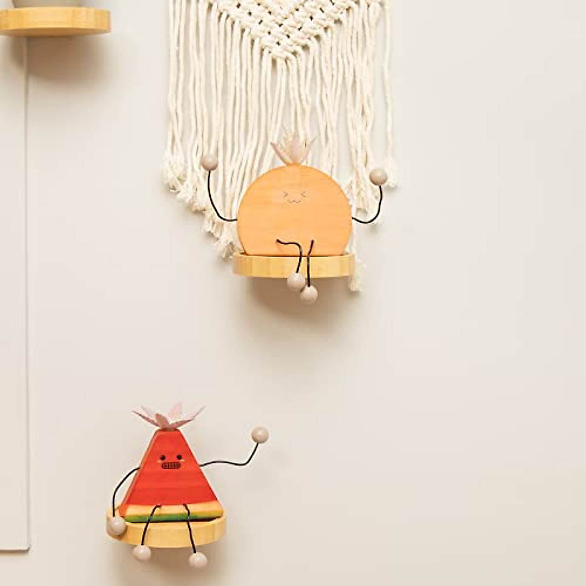 Yangbaga 2pcs Wooden Decorations for Shelf, Artificial Fake Succulents Plants Cute Decor with Metal Hanging Leg for Home Office Desk Shelf