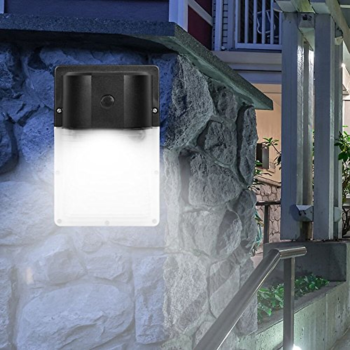 CINOTON 13W LED Wall Pack Light with Dusk to Dawn Sensor, 1600LM[100-277Vac/100W HID/HPS Equiv.] IP65 Waterproof Outdoor Security Flood Lighting for Garage Warehouse Garden Patio 5000K-Daylight 1 Pack