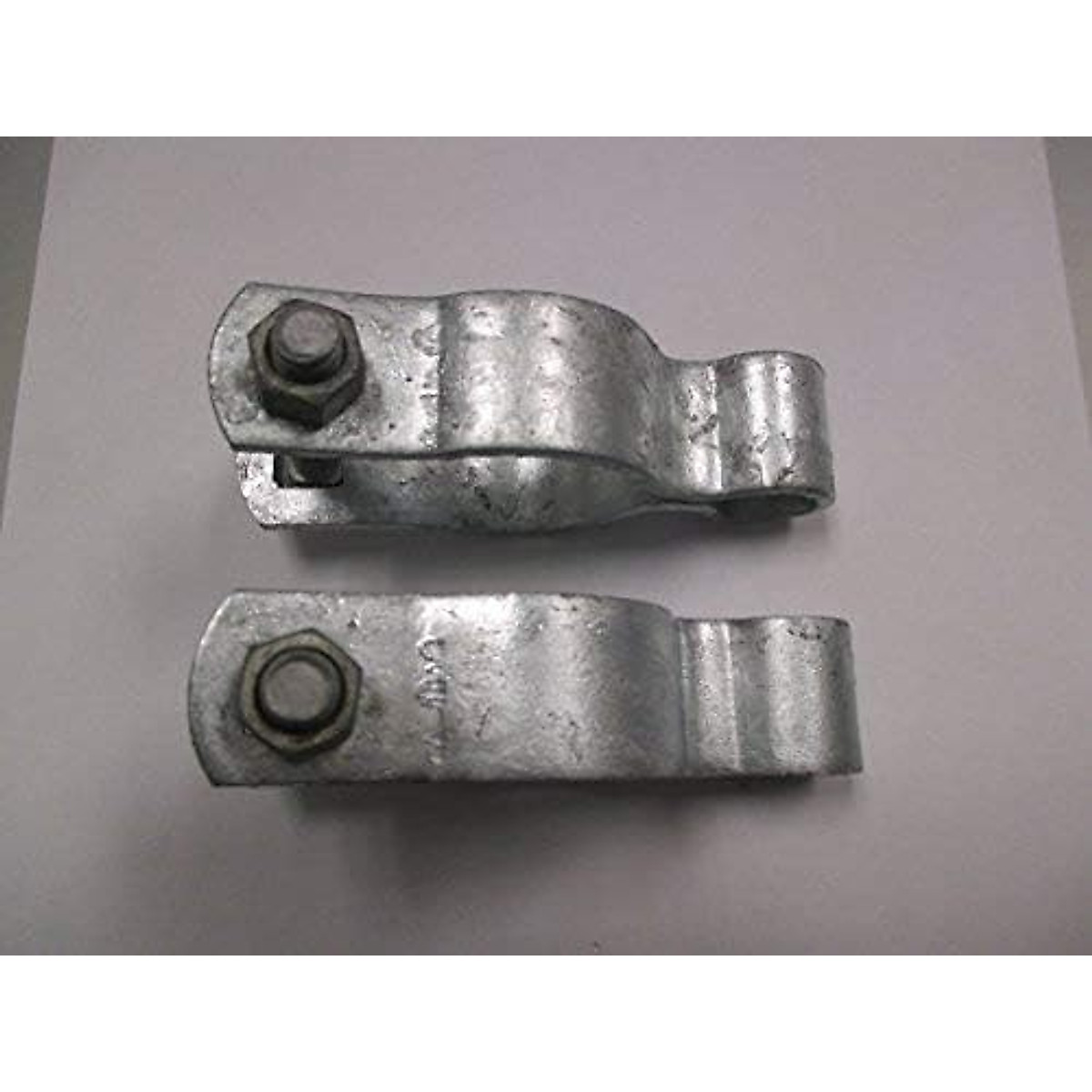 Female Gate Hinge - Galvanized, High Corrosion Resistance, Long Life Span - Perfect for Chain Link Fence and Chan Link Gate Harware - 2 Per Pack - Includes Required Carriage Bolt (1-3/8")