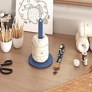 Dasonwin Portable Wrist Yarn Holder,Blue Crochet Holder,Plastic Hanging Yarn Holder for Crocheting,Perfect for Travel and on-The-go Crocheting,Knitting Gift for Craft Lovers.…