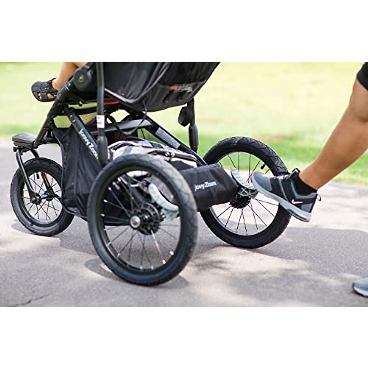 Joovy Zoom Lightweight Jogging Stroller, Jet