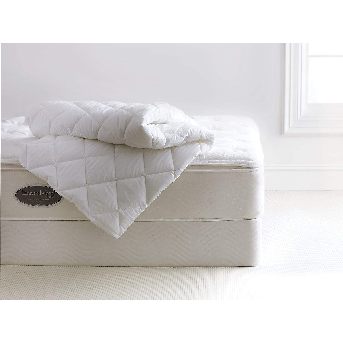 Westin Exclusive Heavenly Bed - 14" Pocket Coil Mattress with Quilted Pillowtop - Mattress and Box Spring Set - King - Standard Box Spring (8.75")