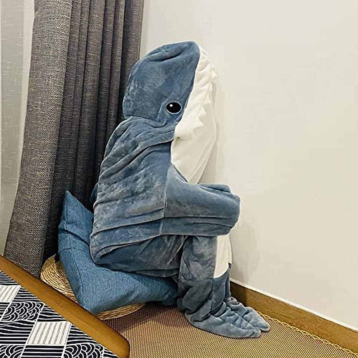 Shark Blanket, Shark Wearable Blanket Adult, Shark Blanket Super Soft Cozy Flannel Hoodie (Large(74.8 * 35.43IN))