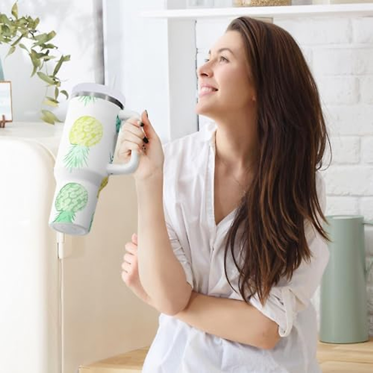 RPLIFE Fresh Pineapple Mix White 40 Oz Tumbler with Handle, Stainless Steel Cup, Insulated Coffee Mug with Lid