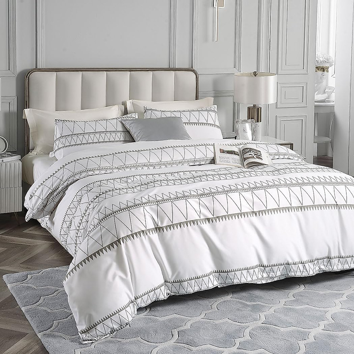 Tokokimo Duvet Cover Set King Size, 3 Pc White Soft Boho Aztec Bohemian Bedding Duvet Cover Sets with Zipper Closure Corner Ties