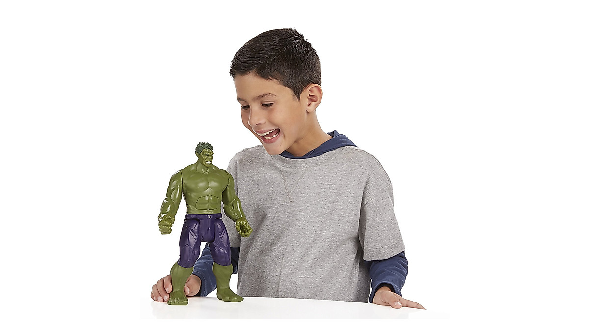 Marvel Hulk Titan Hero Tech Figure - Interactive & Electronic