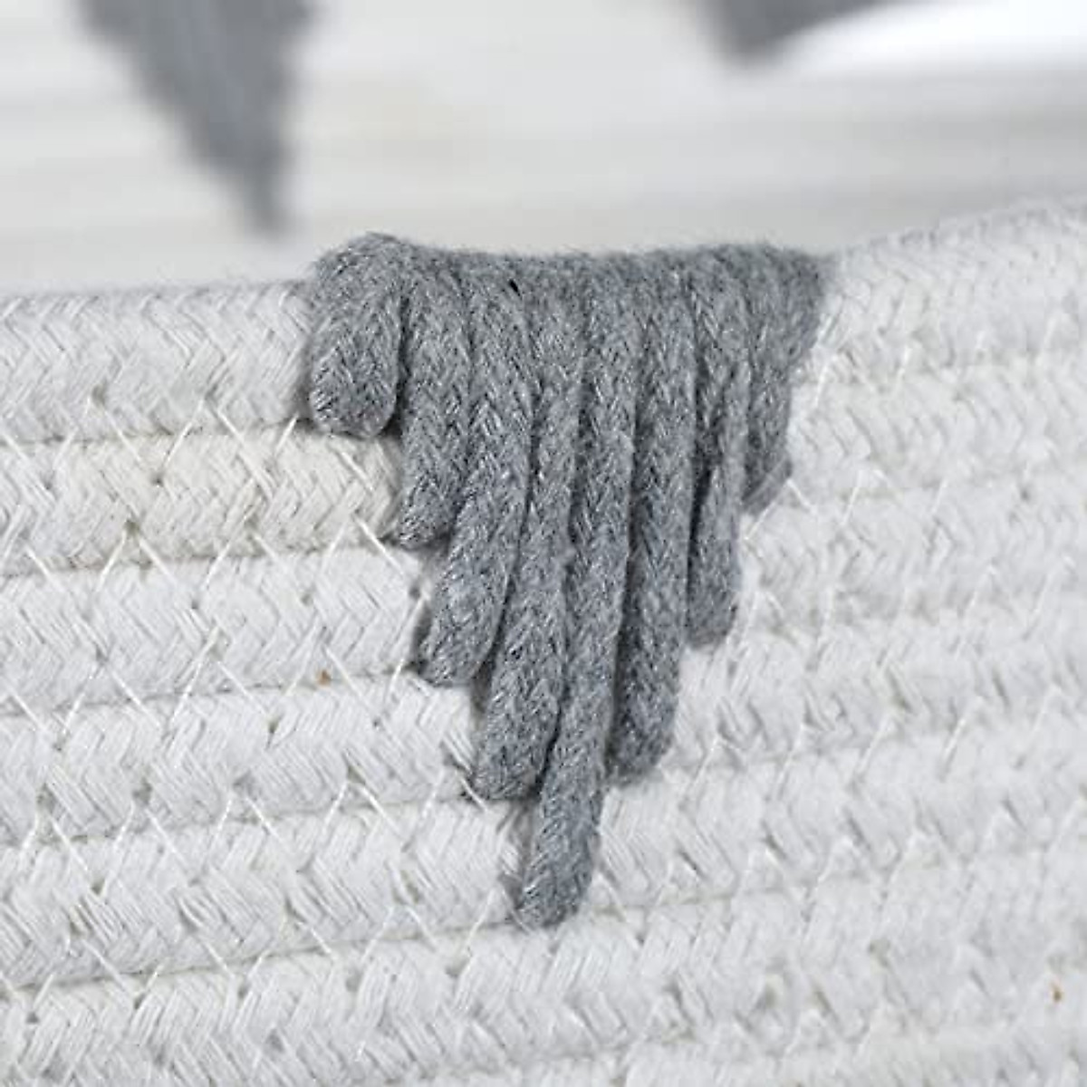 Midlee White & Grey Triangle Toys Basket