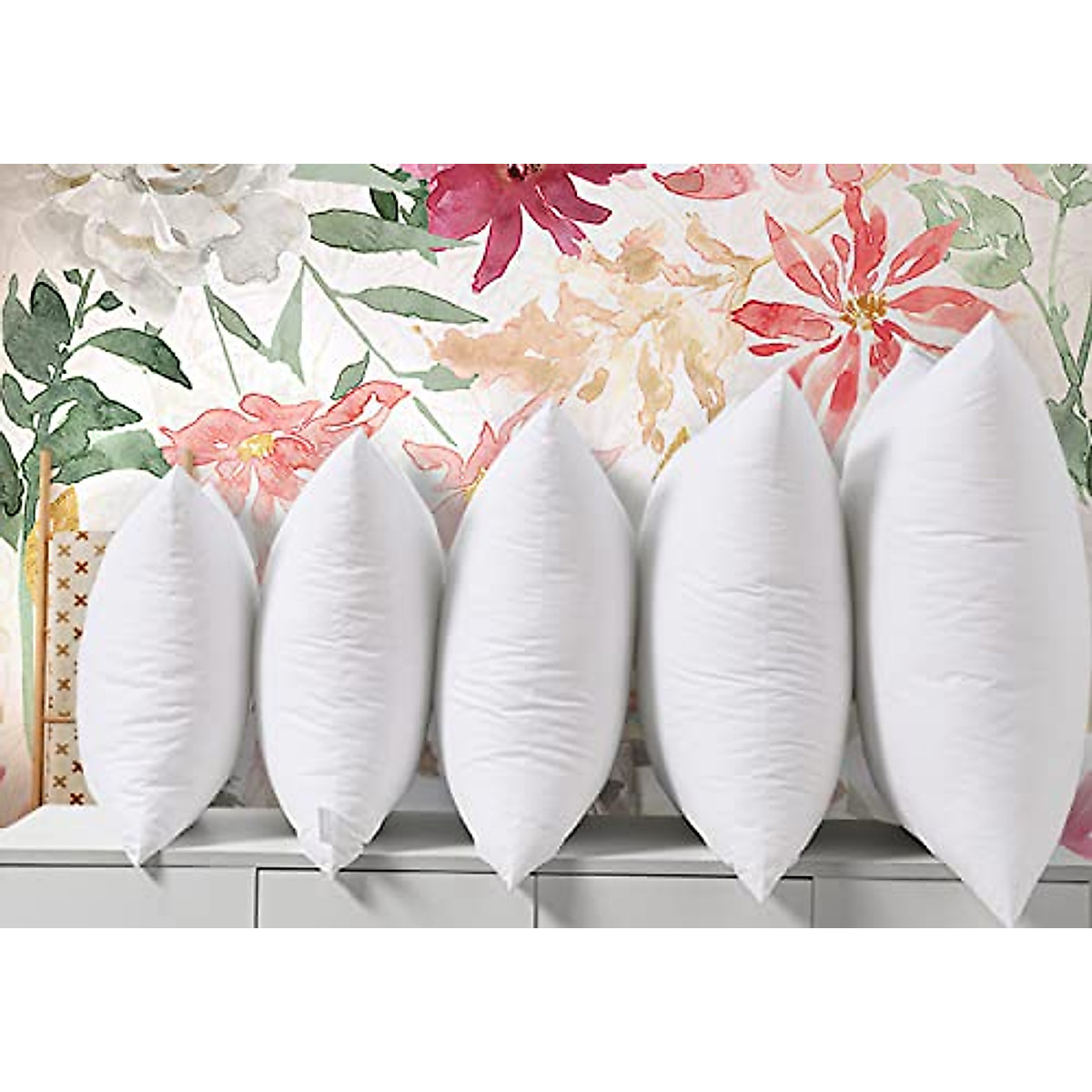 JIEITIVE Throw Pillow Inserts Hypoallergenic Premium Pillow Stuffer Square Form for Decorative Pillow Covers Cushion Bed Couch Sofa Set of 1 - 18 x 18 Inches