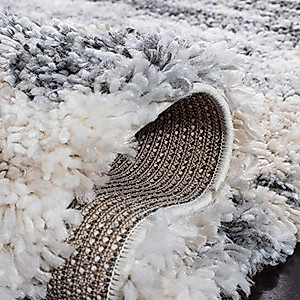 SAFAVIEH Fontana Shag Collection Area Rug - 8' x 10', Grey & Ivory, Modern Design, Non-Shedding & Easy Care, 2-inch Thick Ideal for High Traffic Areas in Living Room, Bedroom (FNT853G)