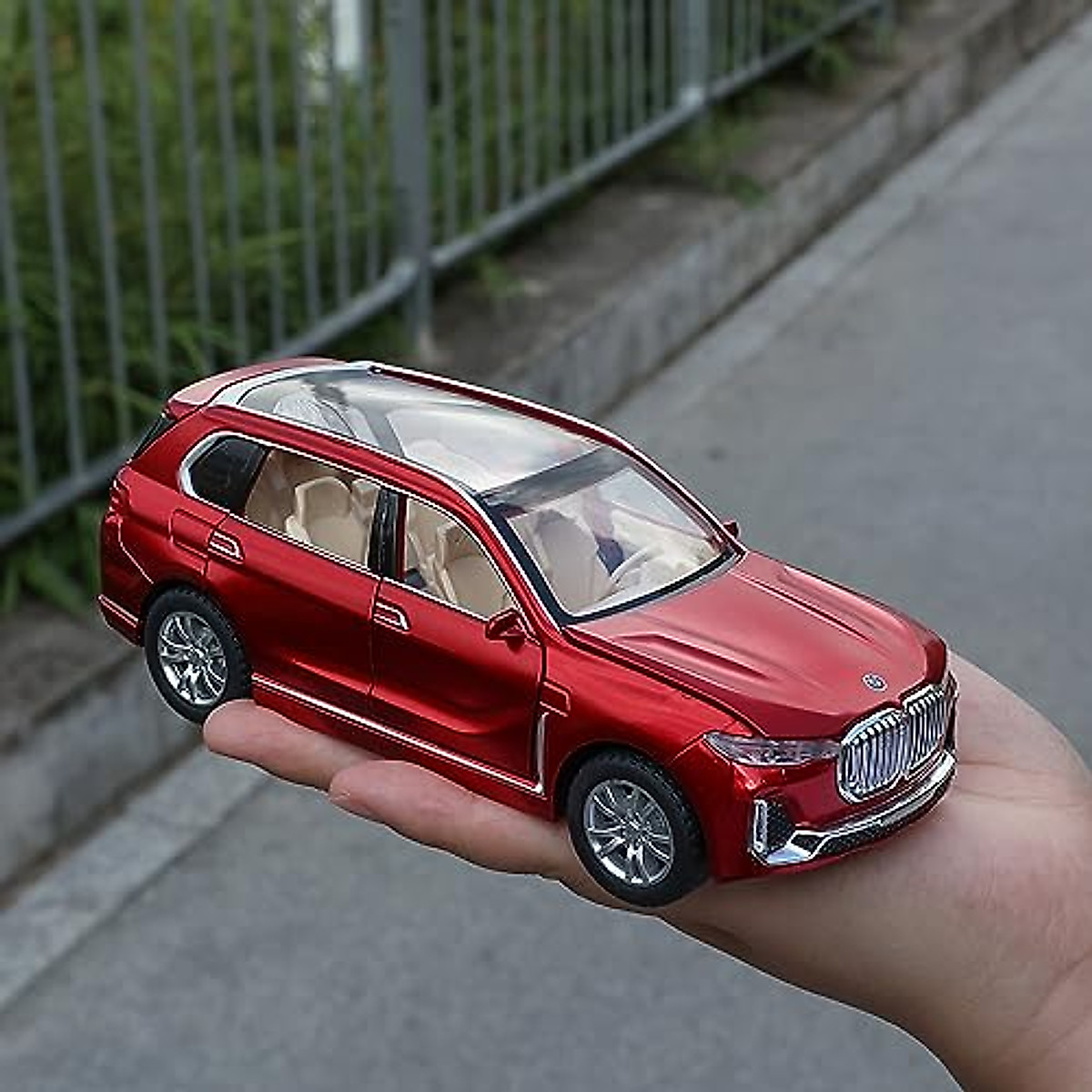 SASASC Toy Cars for Boys Compatible for BMW Toy Car X7 Diecast SUV Model Car Toys with Sound and Light Collectible Pull Back Metal Car for 3+ Year Old Kids (Red, 1:32)