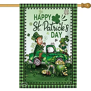 Happy St. Patrick's Day Buffalo Plaid Lucky Gnomes In Truck Green Garden Flag 28"x40" Double Sided Vertical Shamrock Clover Garden Flags For Outdoor Home Patio St Patricks Yard Flag Leprechaun Decor