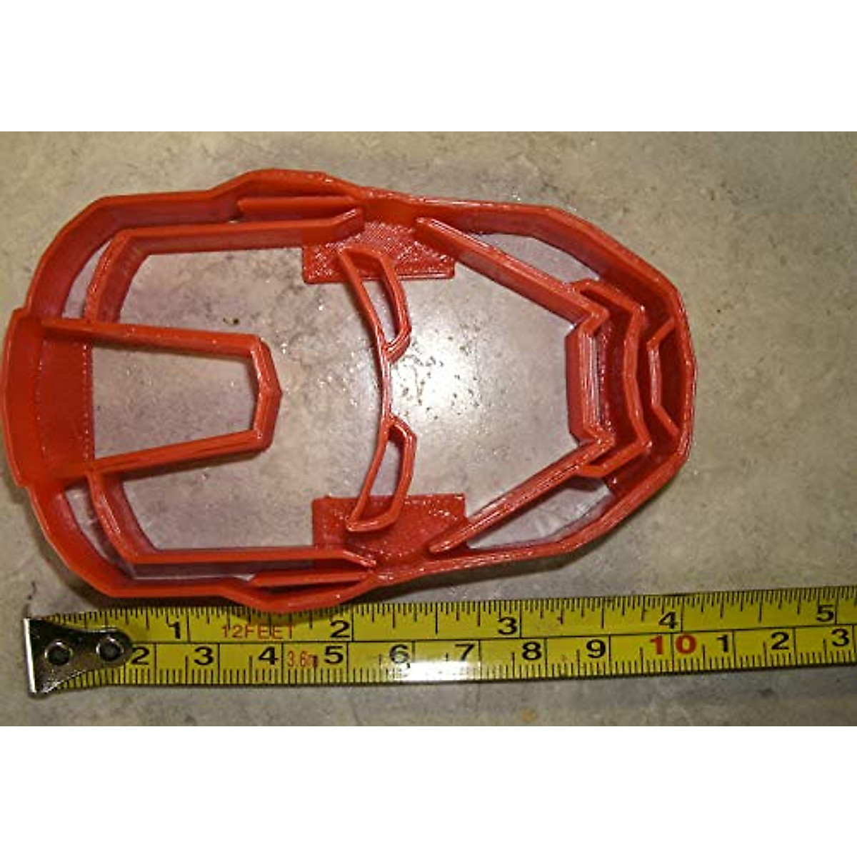 SUPERHERO CHARACTER SPECIAL OCCASION COOKIE CUTTER BAKING TOOL USA PR467L
