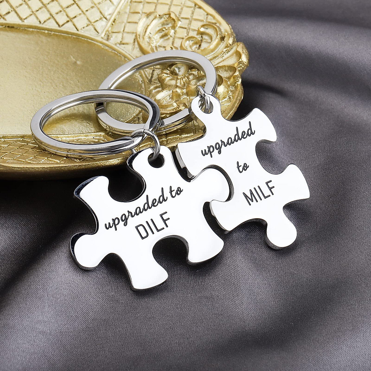 MAOFAED New Mom New Dad Gift Couple Gift New Parent Gift Ungraded To Dilf Ungraded To Milf Keychain Pregnancy Gift (ungraded dilf milf)