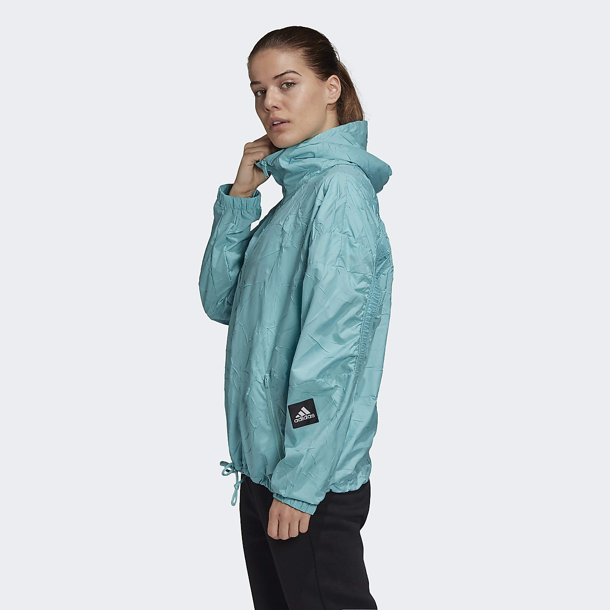 adidas Women's W.N.D. Jacket Primeblue Blue Spirit Small