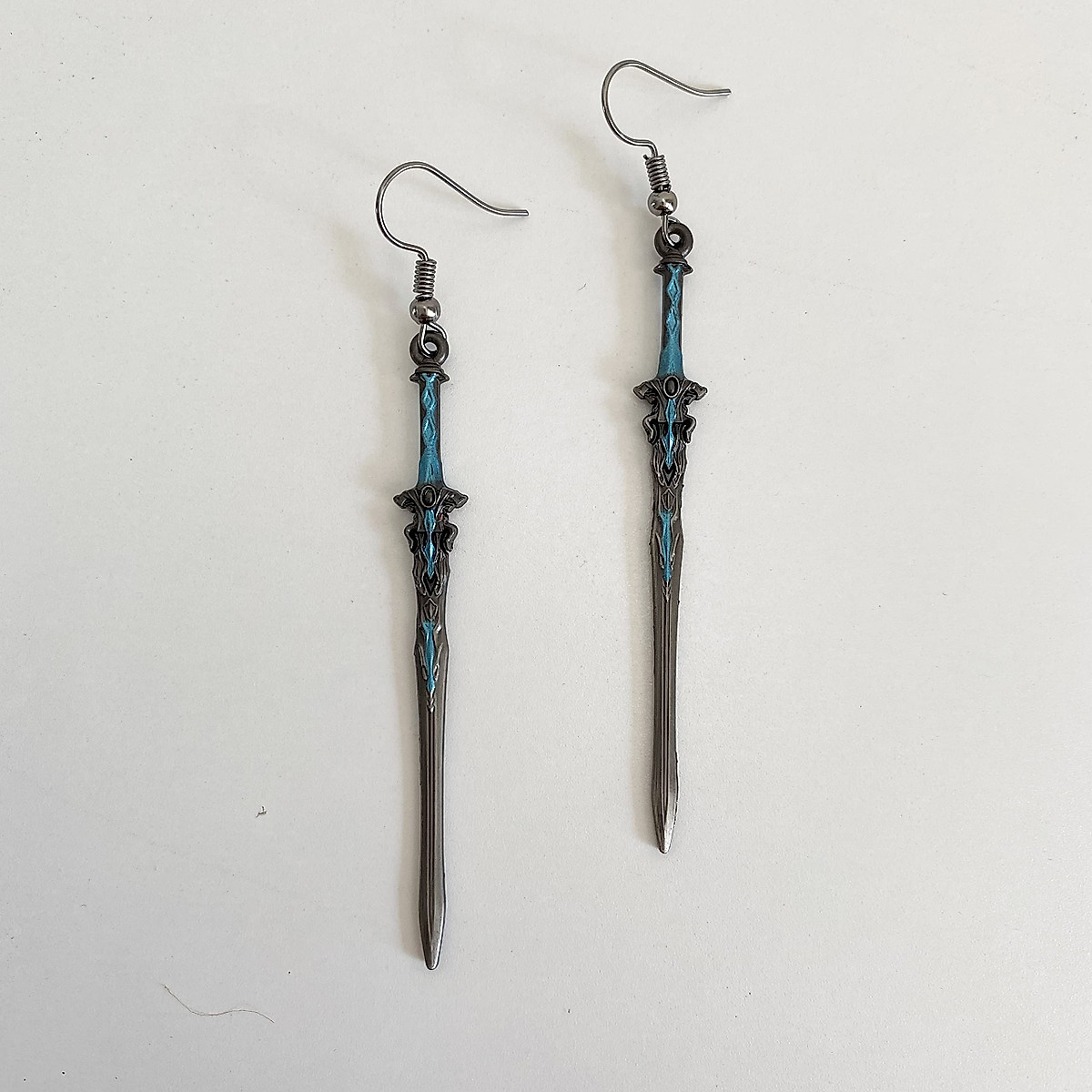 JIUIQL Unique Handmade Punk Retro Gothic Long Dagger Knife Sword Dangle Drop Earrings for Women Men Statement Jewelry Gifts (Gun Black)