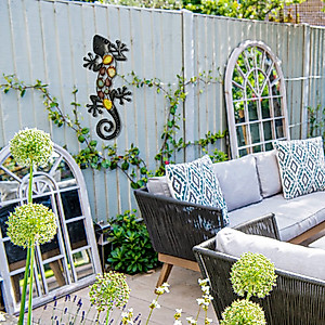 LIFFY Metal Gecko Wall Art Decor, 18 Inches Large Hang Sculpture for Outdoor Patio Decor, Camper Decorations for Inside, Garden Art Lizard for Bedroom, Living Room, Fence, Yard