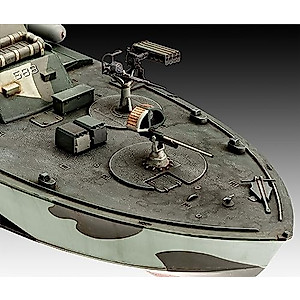 Revell RV05165 1:72 - Patrol Torpedo Boat PT-588/PT-57 Plastic Model kit