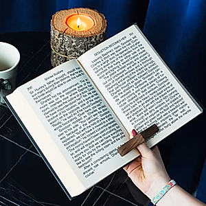 WOOTURE Book Page Holder | Handmade Natural Walnut Thumb Bookmark | Novel Accessories for Reader | Wood Book Marks for Bookworm | Book Lover Gifts for Women | Literary Lovers Presents (Large - 0.94")