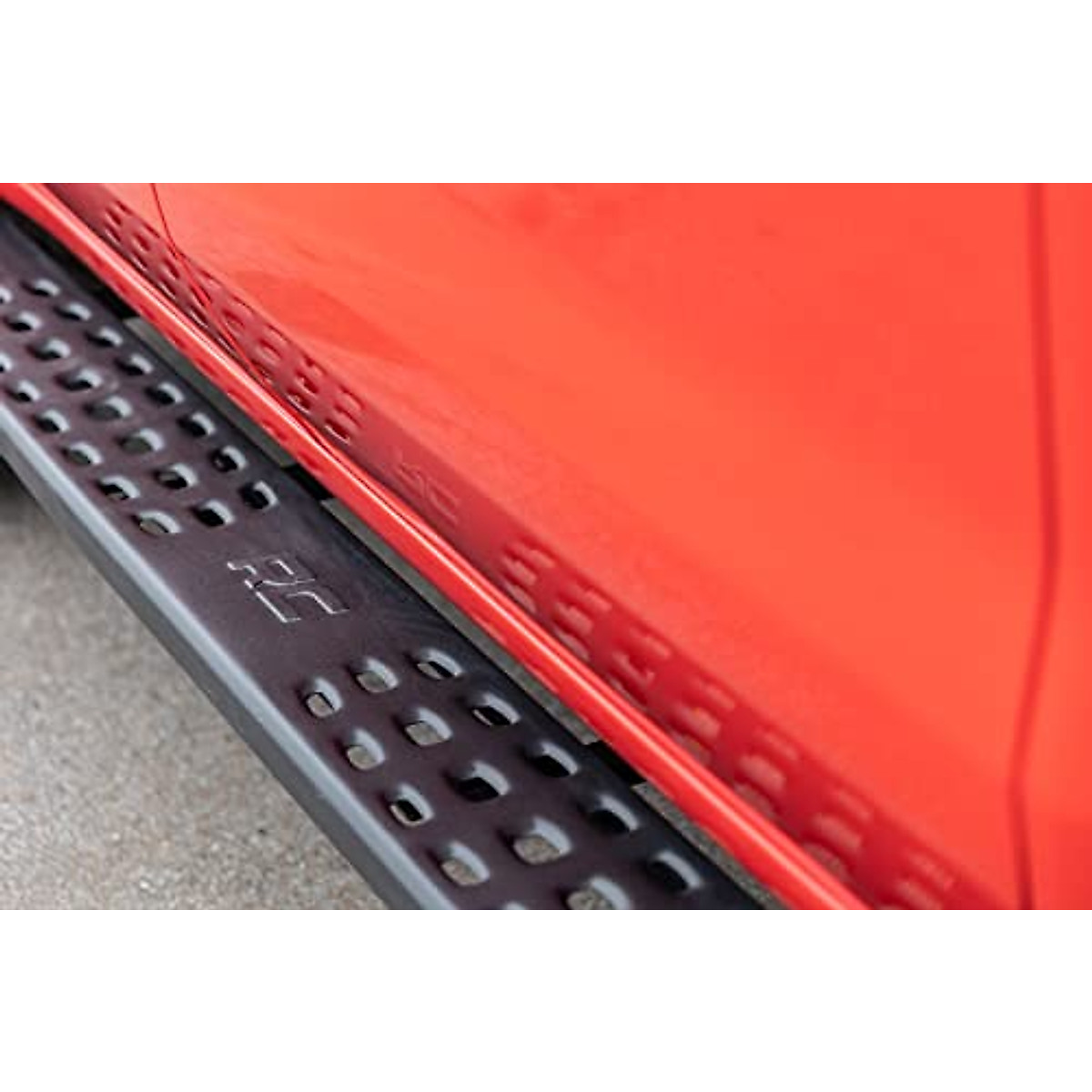 Rough Country RPT2 Running Boards for 19-22 Chevy/GMC 1500 | Crew Cab - 44002