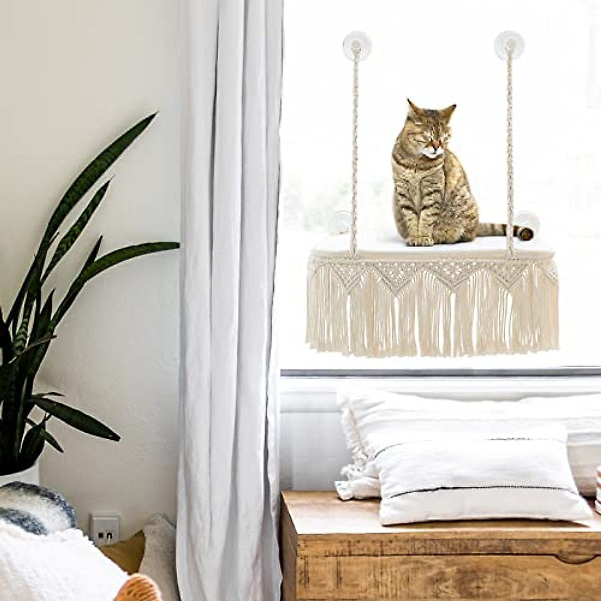 Dahey Macrame Cat Window Perch Boho Cat Hammock Wall Mounted Pet Resting Seat Bed for Indoor Cats Safety Space Saving Kitty Swing Shelf with Tassel Holds up to 45 lbs with Screw Suction Cups, Gift